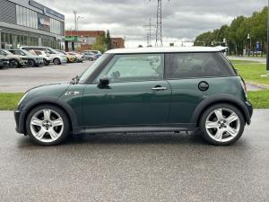 Zaļš MINI cooper-s 2004 Narva, ar dzinēja tilpumu 1.60 L un nobraukumu 220 tūkst. km par 2499 €, foto 16 vietnē AUTOMOTO.COM.LV