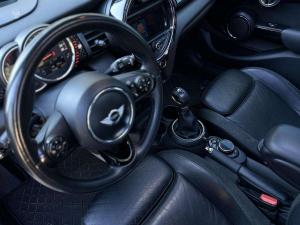 Zaļš MINI cooper-s 2015 Viļņa, ar dzinēja tilpumu 2.00 L un nobraukumu 129 tūkst. km par 12500 €, foto 26 vietnē AUTOMOTO.COM.LV