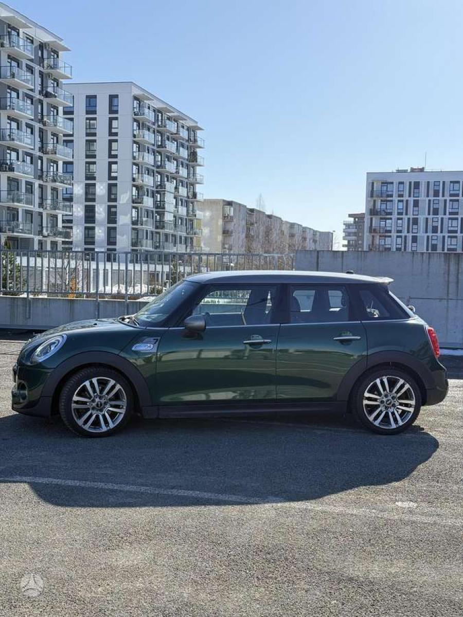 Zaļš MINI cooper-s 2017 Viļņa, ar dzinēja tilpumu 2.00 L un nobraukumu 87 tūkst. km par 17000 €, foto 6 vietnē AUTOMOTO.COM.LV