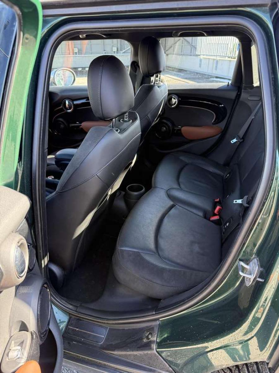 Zaļš MINI cooper-s 2017 Viļņa, ar dzinēja tilpumu 2.00 L un nobraukumu 87 tūkst. km par 17000 €, foto 9 vietnē AUTOMOTO.COM.LV
