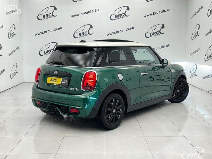 Green MINI cooper-s 2019 in Avizieniai, with an engine capacity of 2.00 L and mileage of 59 thousand km for 19900 €, photo 2 on AUTOMOTO.COM.LV
