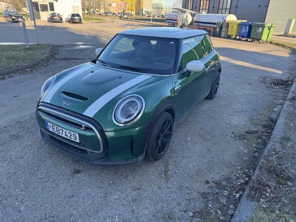 Zaļš MINI cooper-s 2023 Kauņa, ar dzinēja tilpumu 0.00 L un nobraukumu 19 tūkst. km par 12200 €, foto 1 vietnē AUTOMOTO.COM.LV