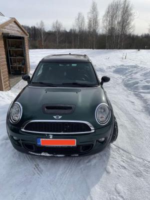 Green MINI cooper-s 2012 in Vilnius, with an engine capacity of 1.60 L and mileage of 108 thousand km for 4750 €, photo 3 on AUTOMOTO.COM.LV