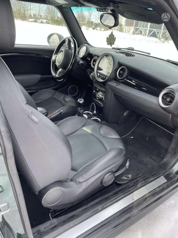 Green MINI cooper-s 2012 in Vilnius, with an engine capacity of 1.60 L and mileage of 108 thousand km for 4750 €, photo 6 on AUTOMOTO.COM.LV
