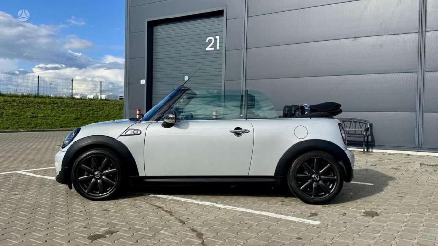 Grey MINI cooper-s 2013 in Vilnius, with an engine capacity of 1.60 L and mileage of 160 thousand km for 5990 €, photo 7 on AUTOMOTO.COM.LV