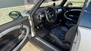 Grey MINI cooper-s 2013 in Vilnius, with an engine capacity of 1.60 L and mileage of 160 thousand km for 5990 €, photo 16 on AUTOMOTO.COM.LV