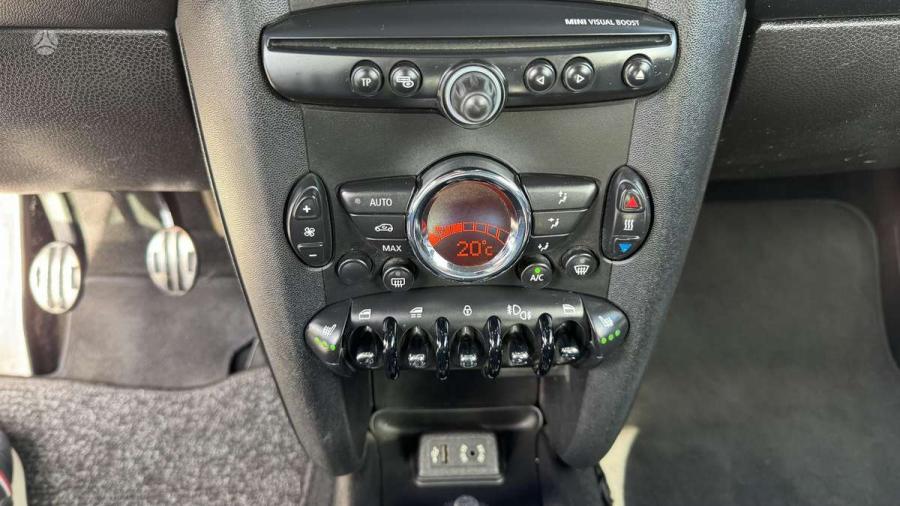 Grey MINI cooper-s 2013 in Vilnius, with an engine capacity of 1.60 L and mileage of 160 thousand km for 5990 €, photo 22 on AUTOMOTO.COM.LV