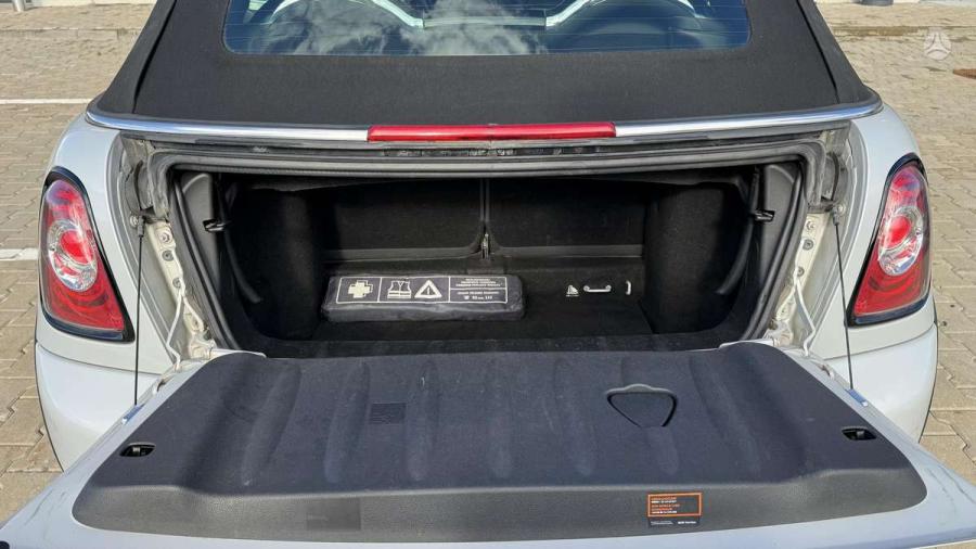 Grey MINI cooper-s 2013 in Vilnius, with an engine capacity of 1.60 L and mileage of 160 thousand km for 5990 €, photo 28 on AUTOMOTO.COM.LV