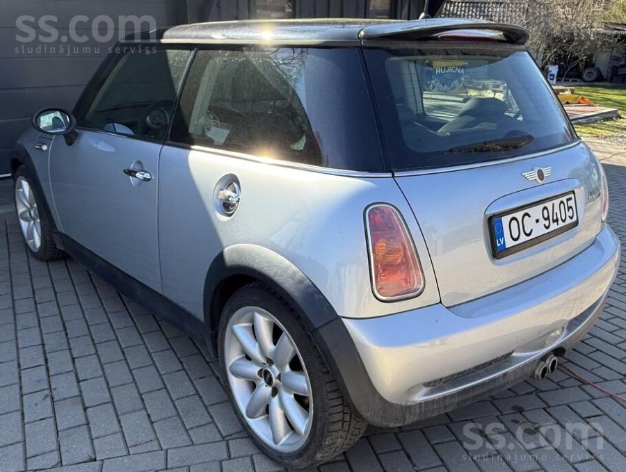 Pelēks MINI cooper-s 2002 Limbaži, ar dzinēja tilpumu 1.60 L un nobraukumu 242 tūkst. km par 4000 €, foto 4 vietnē AUTOMOTO.COM.LV