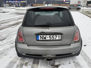 Grey MINI cooper-s 2003 in Riga, with an engine capacity of 1.60 L and mileage of 326 thousand km for 2490 €, photo 10 on AUTOMOTO.COM.LV