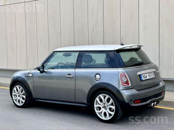 Pelēks MINI cooper-s 2007 Rīga, ar dzinēja tilpumu 1.60 L un nobraukumu 262 tūkst. km par 3390 €, foto 5 vietnē AUTOMOTO.COM.LV