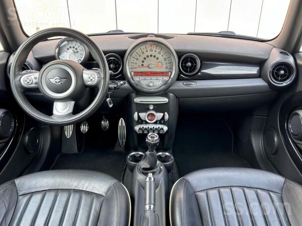 Grey MINI cooper-s 2007 in Riga, with an engine capacity of 1.60 L and mileage of 262 thousand km for 3390 €, photo 9 on AUTOMOTO.COM.LV