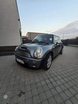 Pelēks MINI cooper-s 2008 Klaipėda, ar dzinēja tilpumu 1.60 L un nobraukumu 261 tūkst. km par 2500 €, foto 4 vietnē AUTOMOTO.COM.LV
