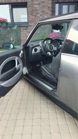 Pelēks MINI cooper-s 2008 Klaipėda, ar dzinēja tilpumu 1.60 L un nobraukumu 261 tūkst. km par 2500 €, foto 10 vietnē AUTOMOTO.COM.LV