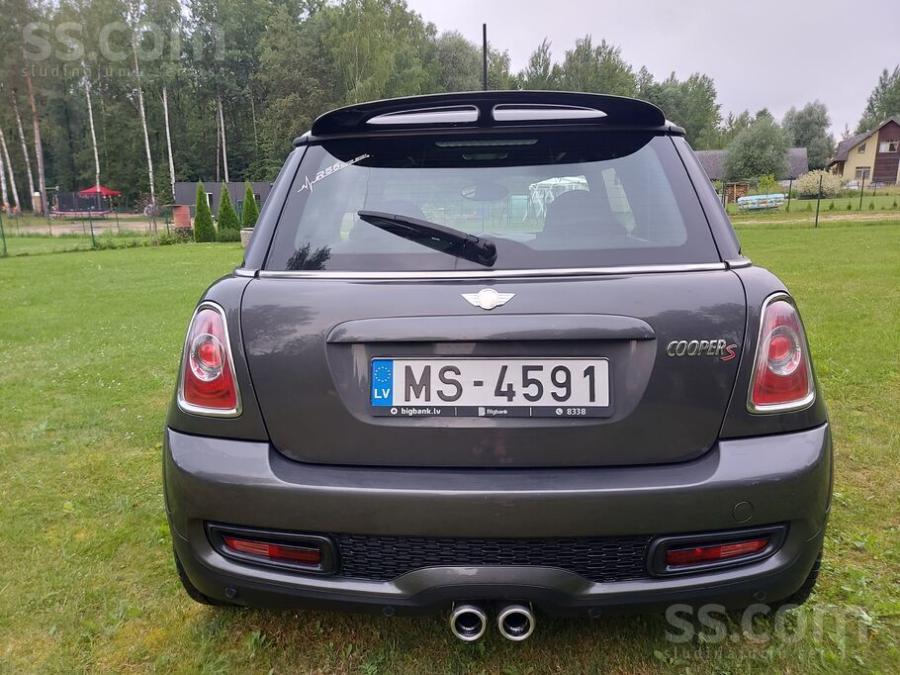 Grey MINI cooper-s 2011 in Ogre, with an engine capacity of 1.60 L and mileage of 335 thousand km for 4750 €, photo 5 on AUTOMOTO.COM.LV