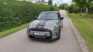 Grey MINI cooper-s 2023 in Vilnius, with an engine capacity of 2.00 L and mileage of 55 thousand km for 25500 €, photo 3 on AUTOMOTO.COM.LV
