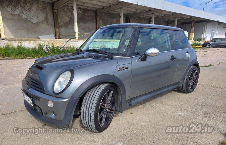 Pelēks MINI cooper-s 2003 Tallina, ar dzinēja tilpumu 1.60 L un nobraukumu 201 tūkst. km par 6500 €, foto 4 vietnē AUTOMOTO.COM.LV