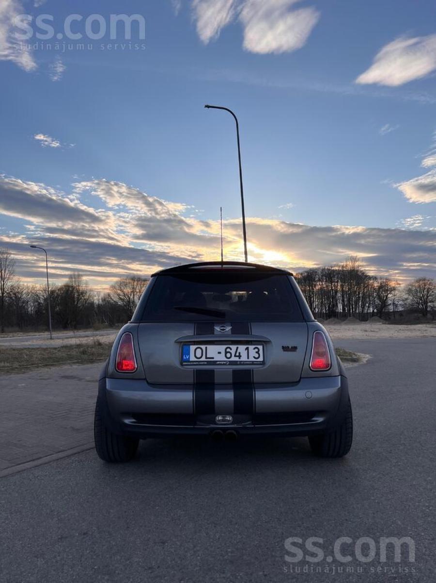 Grey MINI cooper-s 2004 in Riga, with an engine capacity of 1.60 L and mileage of 141 thousand km for 2700 €, photo 10 on AUTOMOTO.COM.LV
