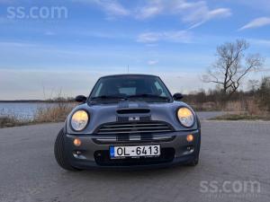 Grey MINI cooper-s 2004 in Riga, with an engine capacity of 1.60 L and mileage of 141 thousand km for 2700 €, photo 16 on AUTOMOTO.COM.LV