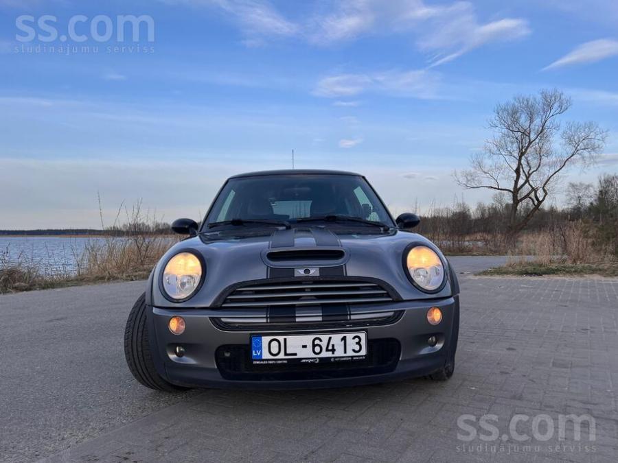 Grey MINI cooper-s 2004 in Riga, with an engine capacity of 1.60 L and mileage of 141 thousand km for 2700 €, photo 16 on AUTOMOTO.COM.LV
