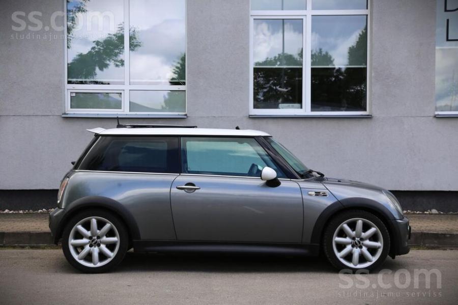 Pelēks MINI cooper-s 2004 Rīga, ar dzinēja tilpumu 1.60 L un nobraukumu 225 tūkst. km par 2795 €, foto 4 vietnē AUTOMOTO.COM.LV