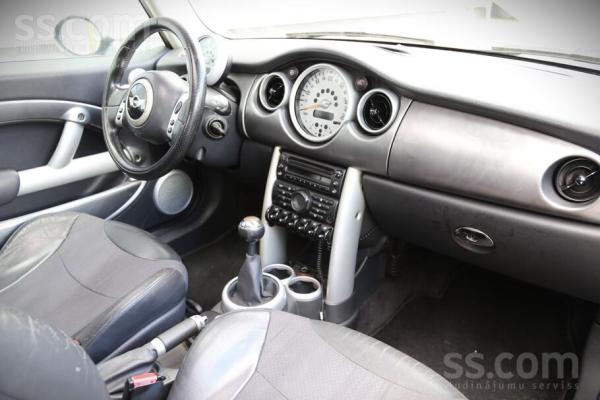 Grey MINI cooper-s 2004 in Riga, with an engine capacity of 1.60 L and mileage of 225 thousand km for 2795 €, photo 9 on AUTOMOTO.COM.LV
