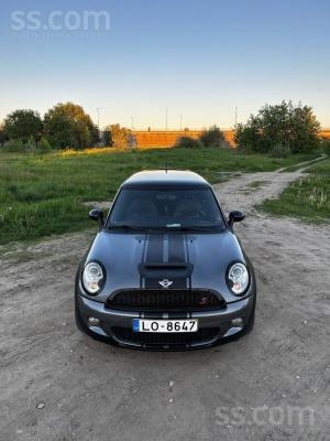 Grey MINI cooper-s 2007 in Riga, with an engine capacity of 1.60 L and mileage of 221 thousand km for 5600 €, photo 3 on AUTOMOTO.COM.LV