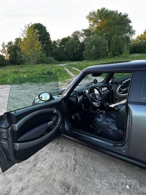 Grey MINI cooper-s 2007 in Riga, with an engine capacity of 1.60 L and mileage of 221 thousand km for 5600 €, photo 14 on AUTOMOTO.COM.LV
