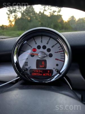 Grey MINI cooper-s 2007 in Riga, with an engine capacity of 1.60 L and mileage of 221 thousand km for 5600 €, photo 18 on AUTOMOTO.COM.LV
