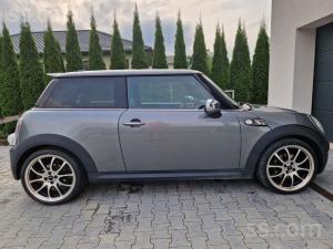 Pelēks MINI cooper-s 2007 Dobele, ar dzinēja tilpumu 1.60 L un nobraukumu 128 tūkst. km par 4000 €, foto 4 vietnē AUTOMOTO.COM.LV
