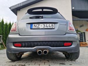 Pelēks MINI cooper-s 2007 Dobele, ar dzinēja tilpumu 1.60 L un nobraukumu 128 tūkst. km par 4000 €, foto 5 vietnē AUTOMOTO.COM.LV