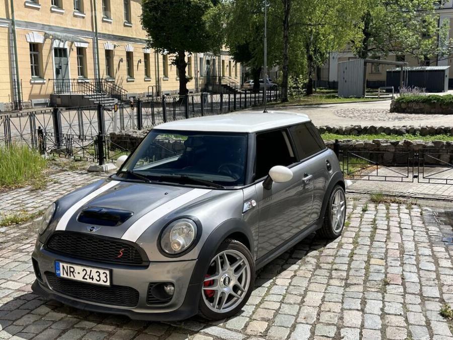 Pelēks MINI cooper-s 2007 Rīga, ar dzinēja tilpumu 1.60 L un nobraukumu 230 tūkst. km par 6100 €, foto 9 vietnē AUTOMOTO.COM.LV