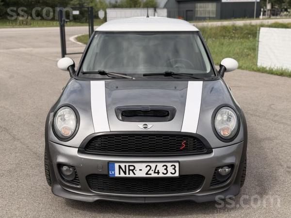 Grey MINI cooper-s 2007 in Ogre, with an engine capacity of 1.60 L and mileage of 234 thousand km for 5800 €, photo 2 on AUTOMOTO.COM.LV