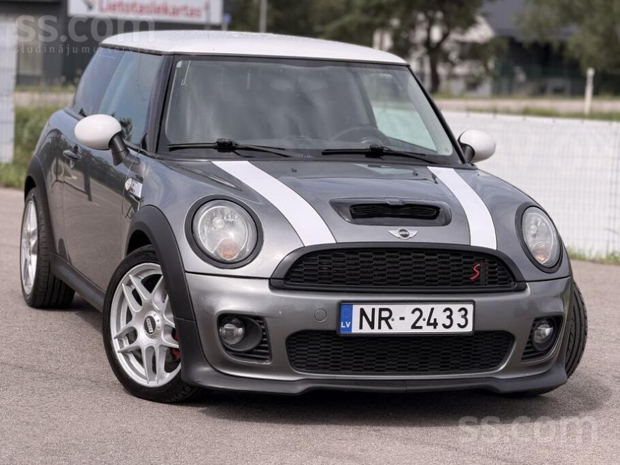 Grey MINI cooper-s 2007 in Ogre, with an engine capacity of 1.60 L and mileage of 234 thousand km for 5800 €, photo 8 on AUTOMOTO.COM.LV