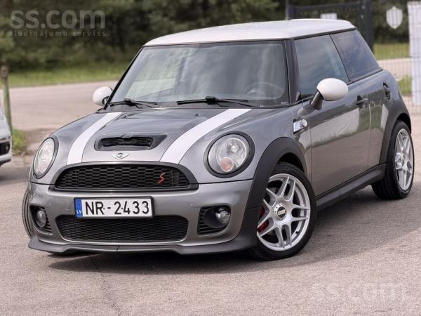 Grey MINI cooper-s 2007 in Ogre, with an engine capacity of 1.60 L and mileage of 234 thousand km for 5800 €, photo 9 on AUTOMOTO.COM.LV