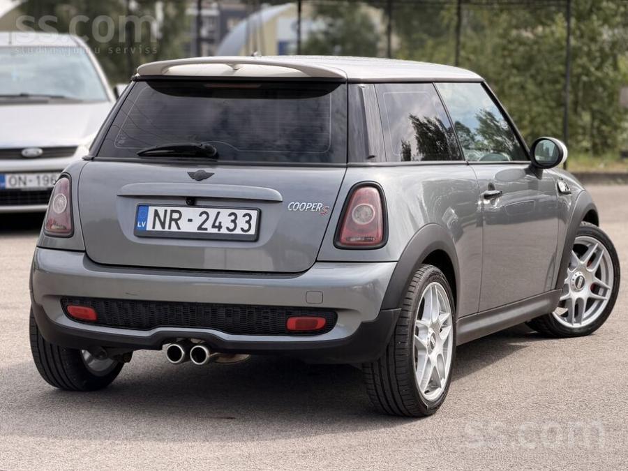 Grey MINI cooper-s 2007 in Ogre, with an engine capacity of 1.60 L and mileage of 234 thousand km for 5800 €, photo 13 on AUTOMOTO.COM.LV