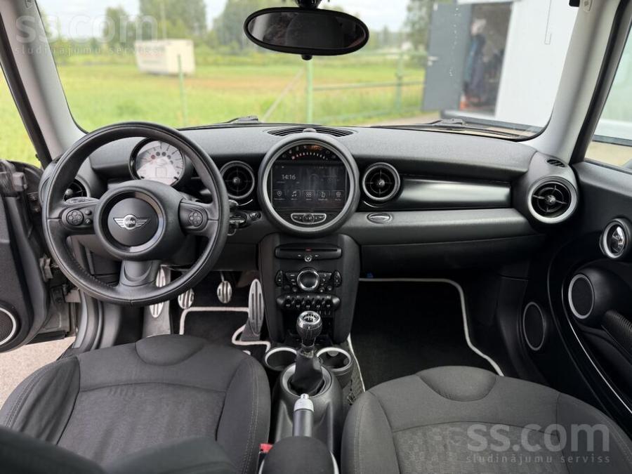 Grey MINI cooper-s 2007 in Ogre, with an engine capacity of 1.60 L and mileage of 234 thousand km for 5800 €, photo 14 on AUTOMOTO.COM.LV