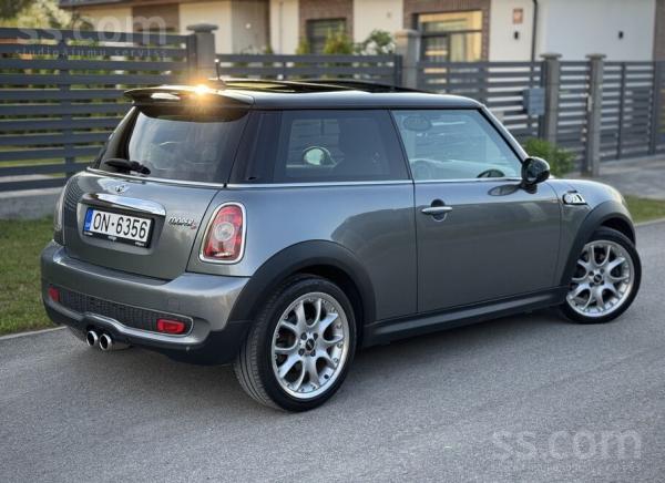 Pelēks MINI cooper-s 2008 Jelgava, ar dzinēja tilpumu 1.60 L un nobraukumu 169 tūkst. km par 5950 €, foto 8 vietnē AUTOMOTO.COM.LV