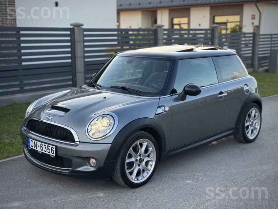 Grey MINI cooper-s 2008 in Jelgava, with an engine capacity of 1.60 L and mileage of 169 thousand km for 5950 €, photo 25 on AUTOMOTO.COM.LV