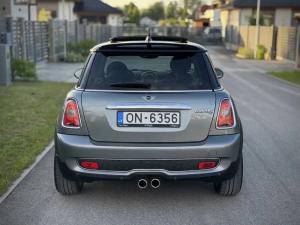 Pelēks MINI cooper-s 2008 Jelgava, ar dzinēja tilpumu 1.60 L un nobraukumu 169 tūkst. km par 5950 €, foto 10 vietnē AUTOMOTO.COM.LV