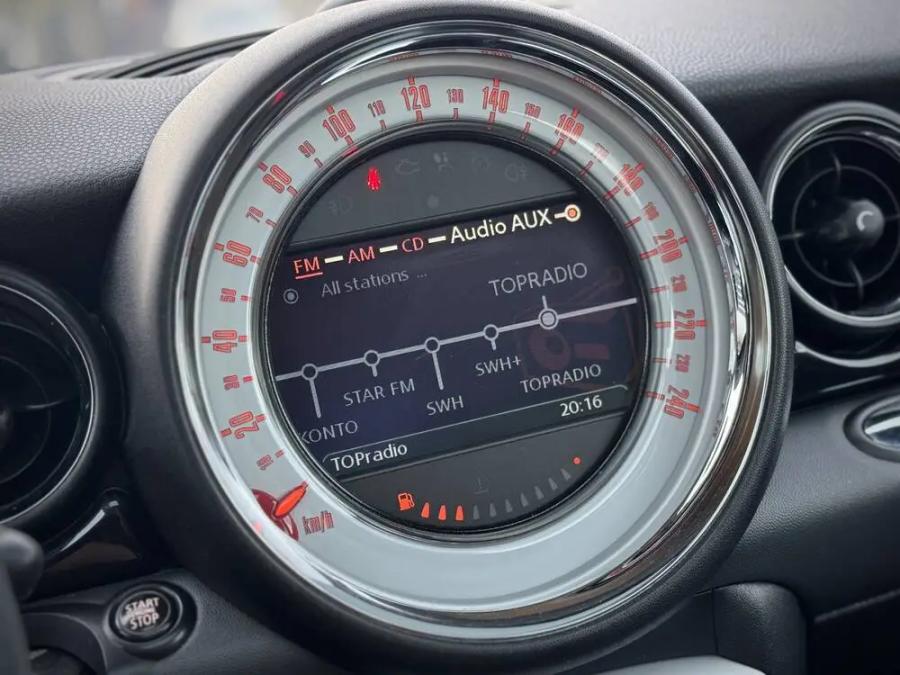Pelēks MINI cooper-s 2008 Jelgava, ar dzinēja tilpumu 1.60 L un nobraukumu 169 tūkst. km par 5950 €, foto 22 vietnē AUTOMOTO.COM.LV