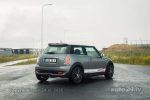 Pelēks MINI cooper-s 2009 Tallina, ar dzinēja tilpumu 1.60 L un nobraukumu 186 tūkst. km par 6700 €, foto 4 vietnē AUTOMOTO.COM.LV