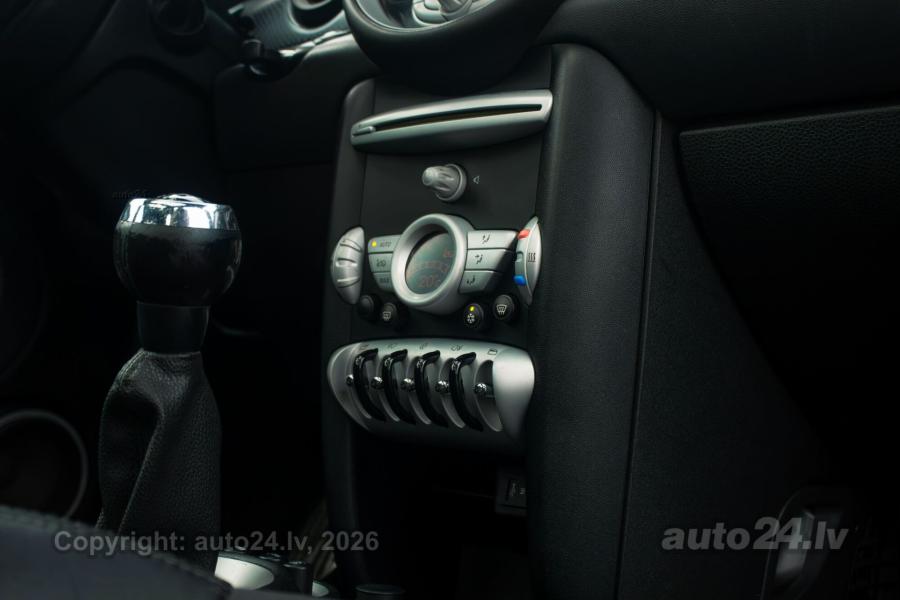 Pelēks MINI cooper-s 2009 Tallina, ar dzinēja tilpumu 1.60 L un nobraukumu 186 tūkst. km par 6700 €, foto 12 vietnē AUTOMOTO.COM.LV