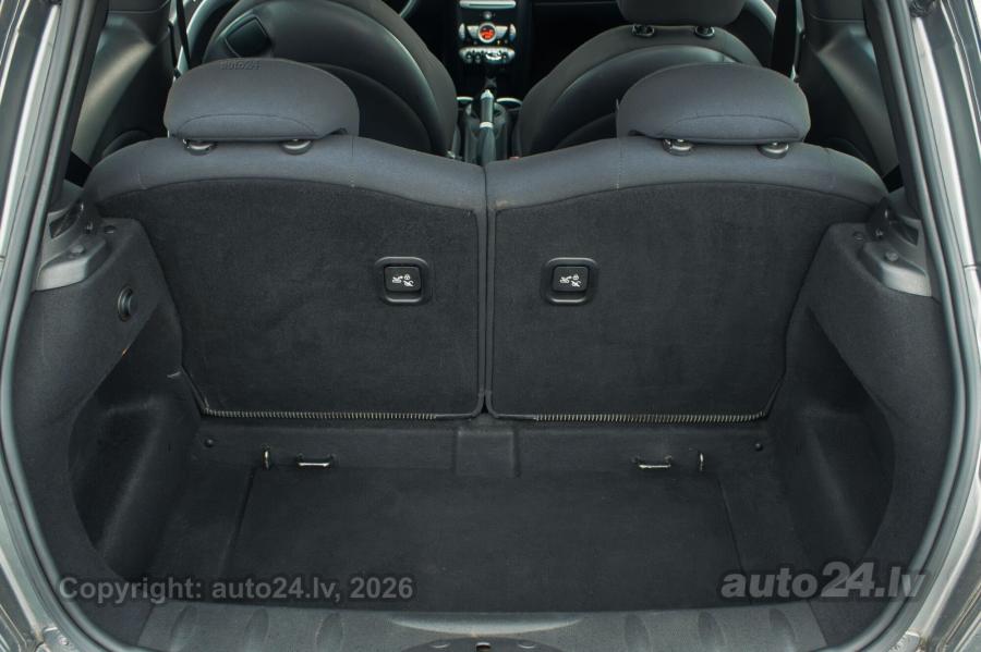 Pelēks MINI cooper-s 2009 Tallina, ar dzinēja tilpumu 1.60 L un nobraukumu 186 tūkst. km par 6700 €, foto 13 vietnē AUTOMOTO.COM.LV