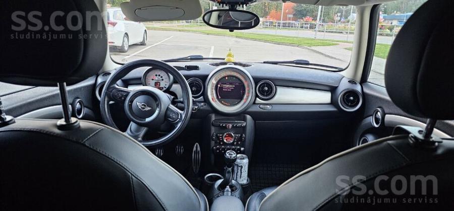 Grey MINI cooper-s 2010 in Ogre, with an engine capacity of 1.60 L and mileage of 143 thousand km for 6200 €, photo 6 on AUTOMOTO.COM.LV