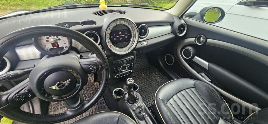 Grey MINI cooper-s 2010 in Ogre, with an engine capacity of 1.60 L and mileage of 143 thousand km for 6200 €, photo 8 on AUTOMOTO.COM.LV