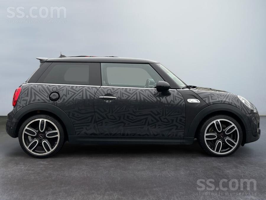 Pelēks MINI cooper-s 2014 Rīga, ar dzinēja tilpumu 2.00 L un nobraukumu 169 tūkst. km par 11740 €, foto 6 vietnē AUTOMOTO.COM.LV