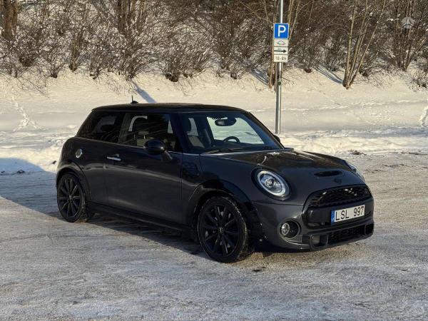 Pelēks MINI cooper-s 2014 Viļņa, ar dzinēja tilpumu 2.00 L un nobraukumu 153 tūkst. km par 10900 €, foto 1 vietnē AUTOMOTO.COM.LV