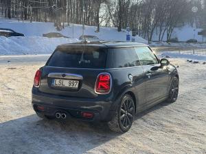 Pelēks MINI cooper-s 2014 Viļņa, ar dzinēja tilpumu 2.00 L un nobraukumu 153 tūkst. km par 10900 €, foto 3 vietnē AUTOMOTO.COM.LV