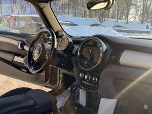 Pelēks MINI cooper-s 2014 Viļņa, ar dzinēja tilpumu 2.00 L un nobraukumu 153 tūkst. km par 10900 €, foto 7 vietnē AUTOMOTO.COM.LV